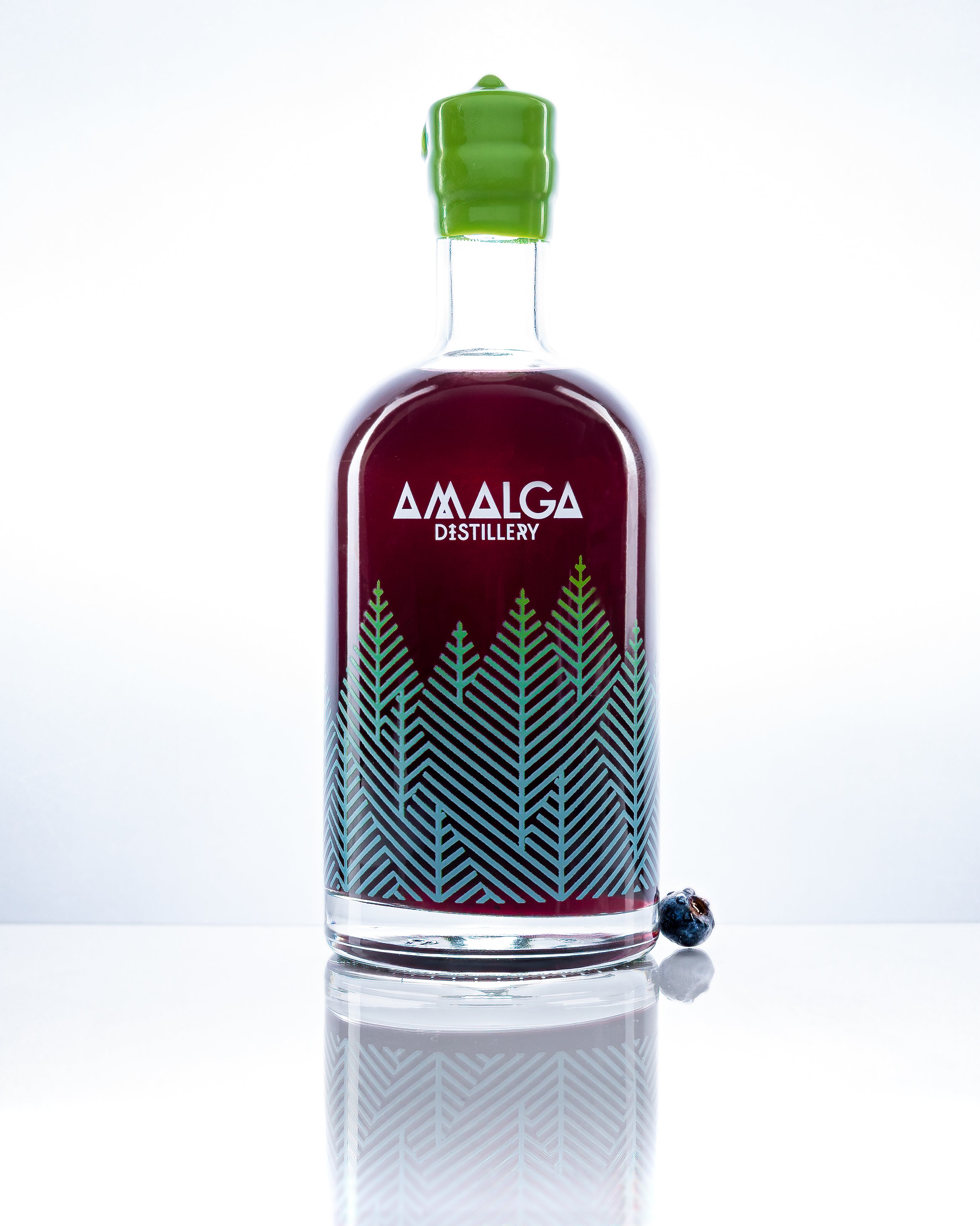 Sherry Cask Blueberry Juneauper Gin!!!! – Amalga Distillery